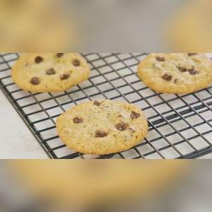 Galletas con chispas de chocolate: receta paso a paso VIDEO | Recetas ...