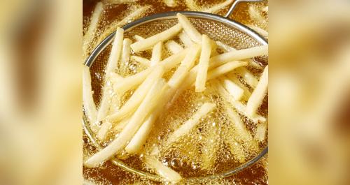 ¡Come frituras de manera saludable! Prueba este truco infalible
